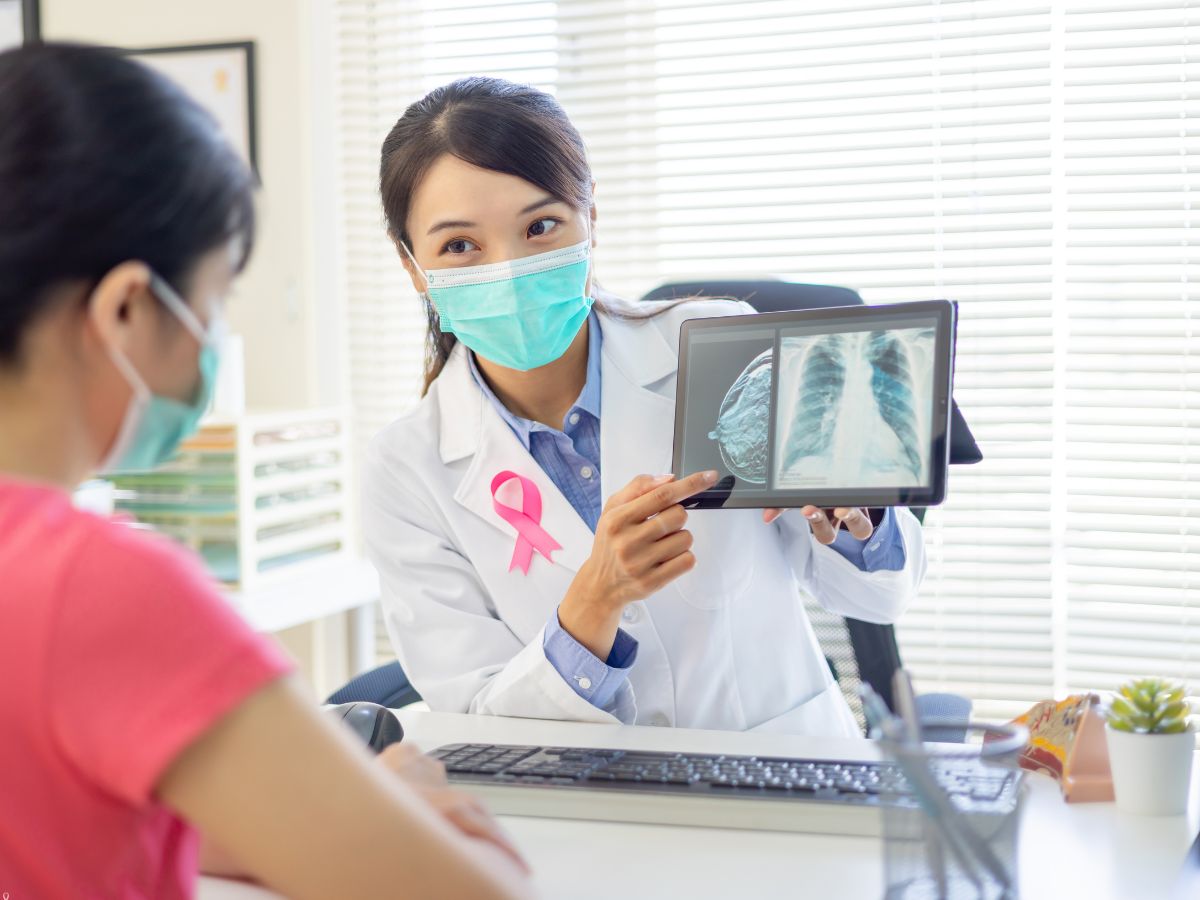 Diagnosis of Breast Cancer in Seniors | Imaging, Biopsy & More