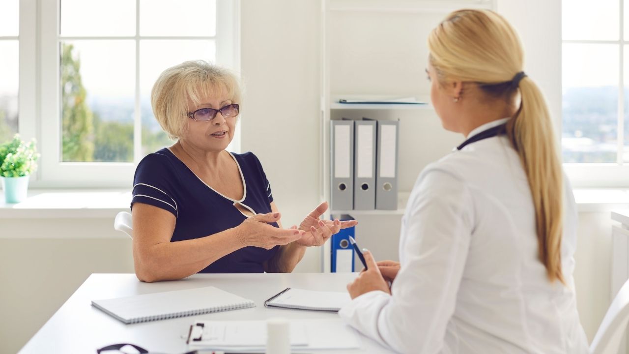 Home Health Care 101: What It Is and How It Works | All Seniors Foundation