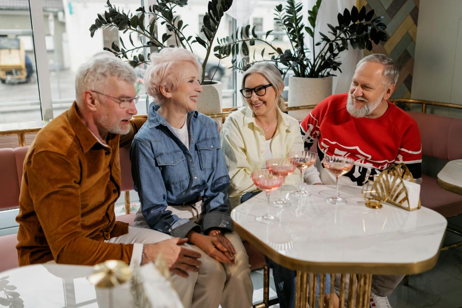 Managing Breathing Issues and Respiratory Health in Seniors